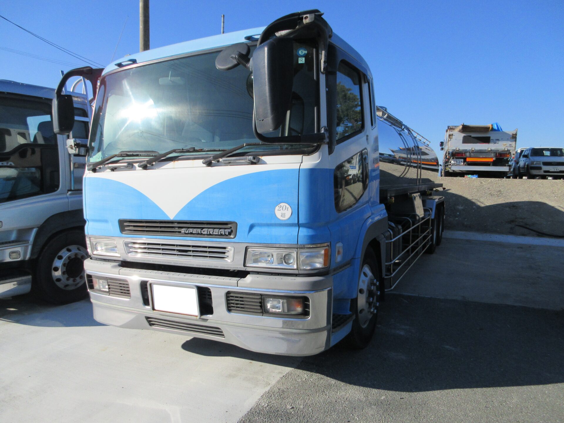 [KT339]三菱ふそうステンレスタンク車 | 株式会社ウルトラック